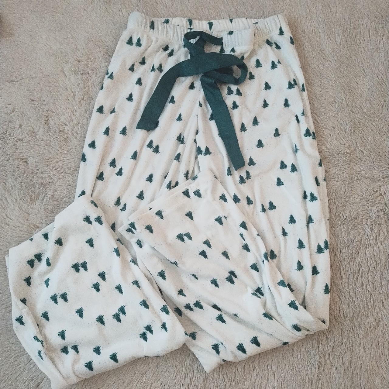 White Christmas tree pants - Depop