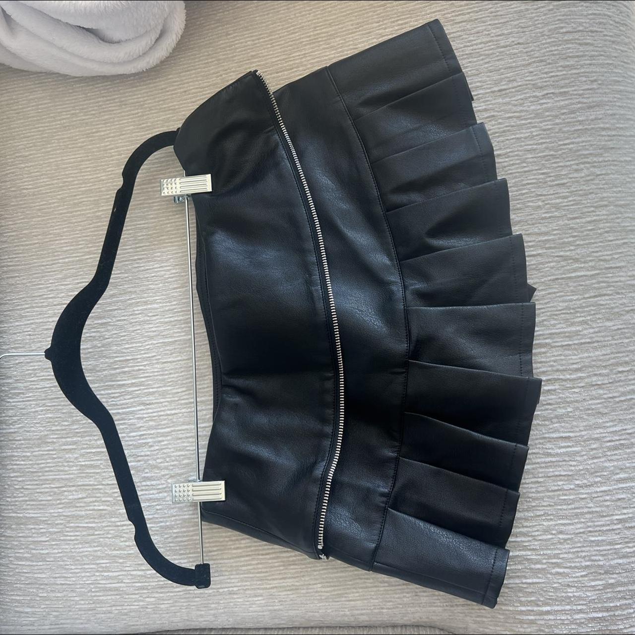 Thekript Britt Skirt Sizes Run A Little Big So Depop