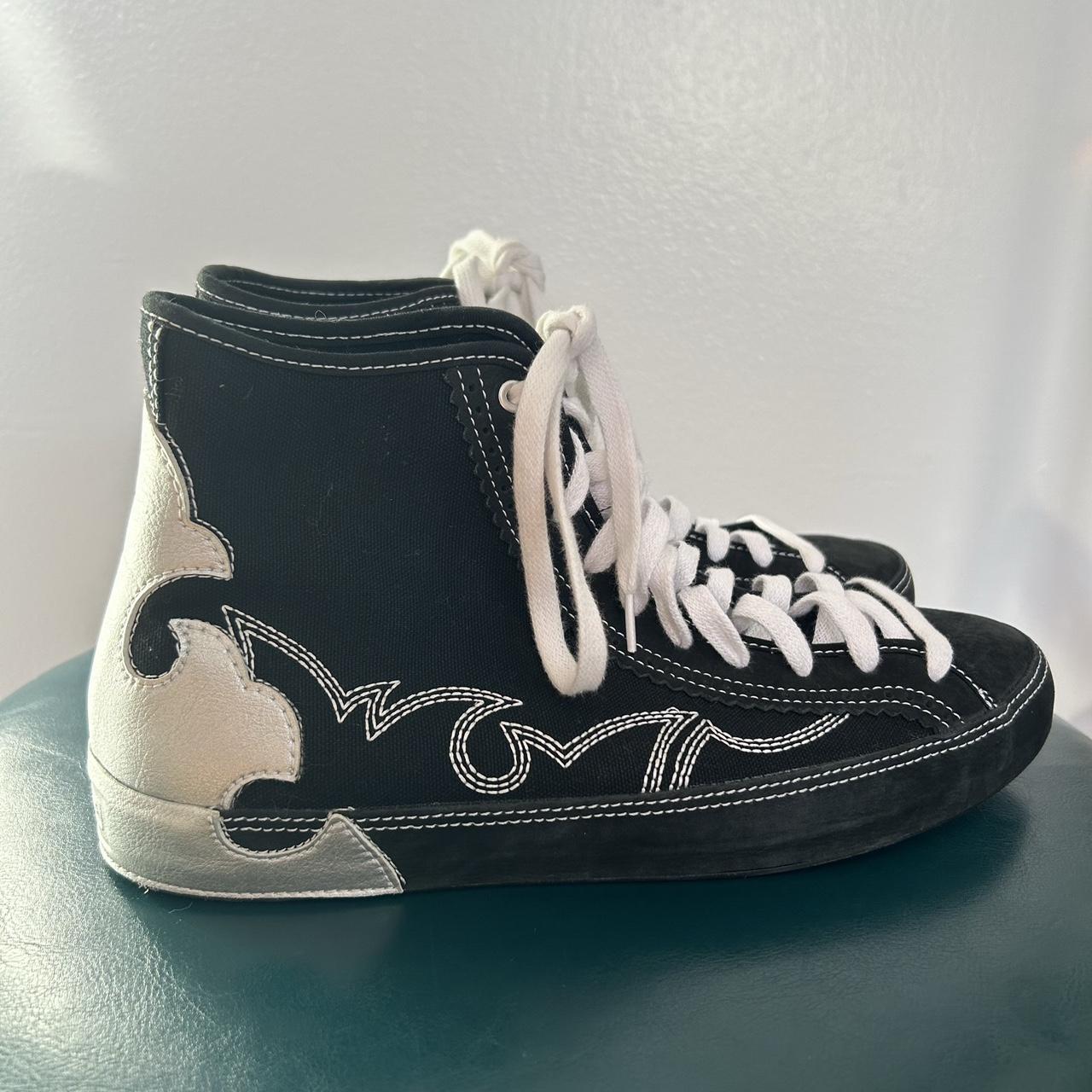 🪙 two toned metallic silver flat sole Converse... - Depop