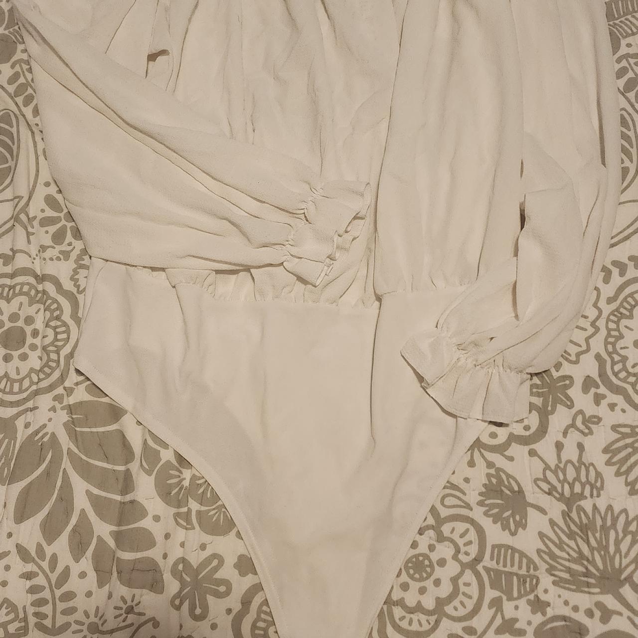 Cream bodysuit - Depop