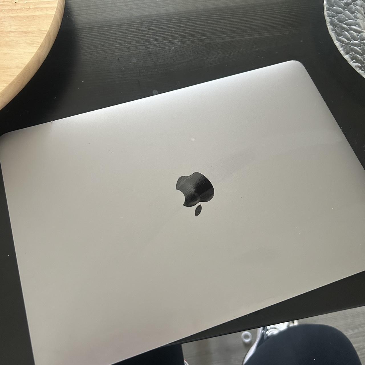 MacBook Air 13” in silver and grey 💻 - Depop