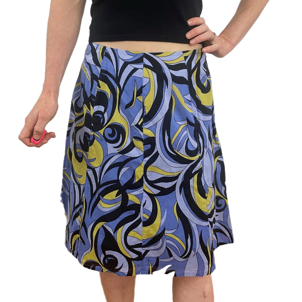 Vintage Y2K Swirly Abstract Print Skirt, 27"... | Depop