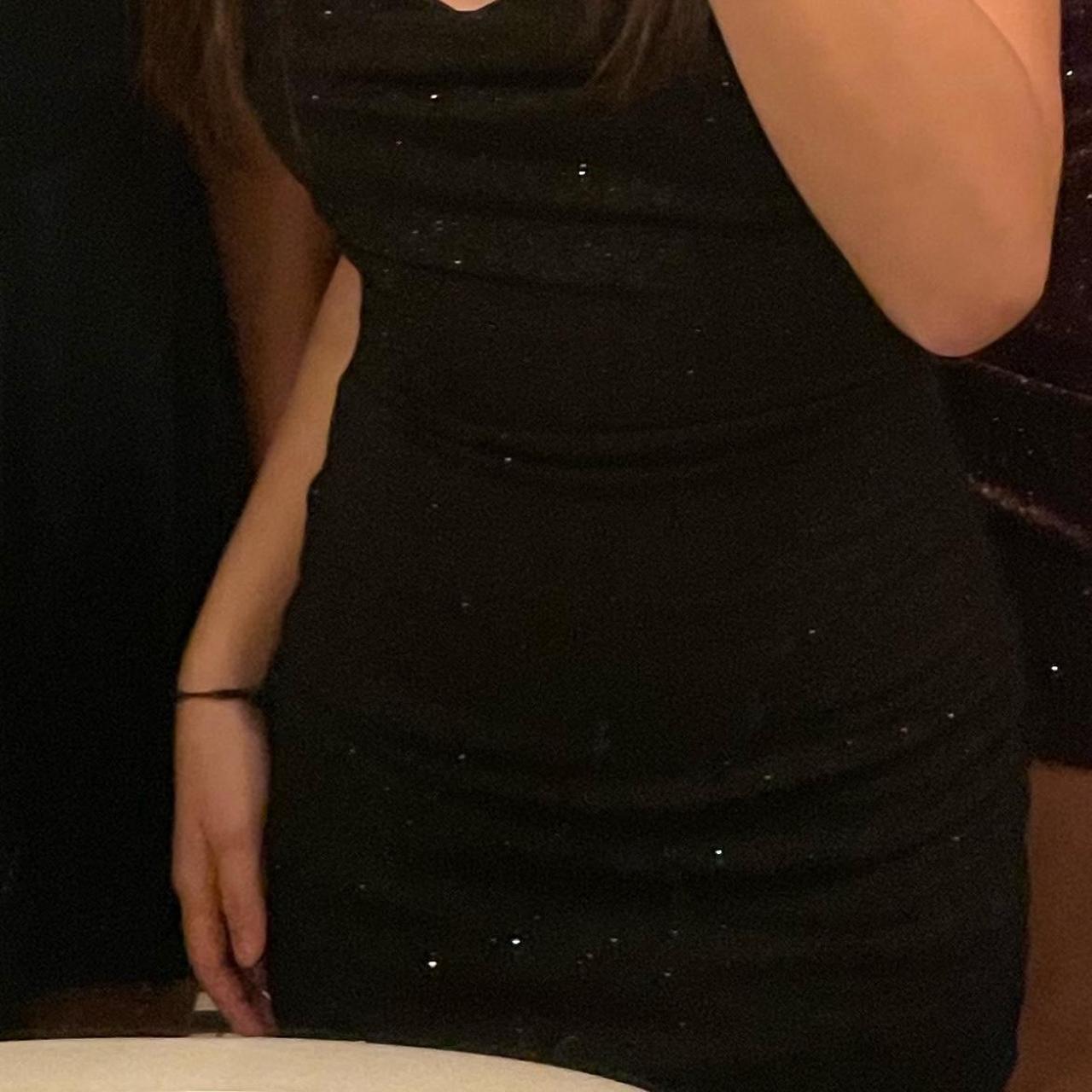 Windsor homecoming bodycon sparkly dress. Size XS.... - Depop
