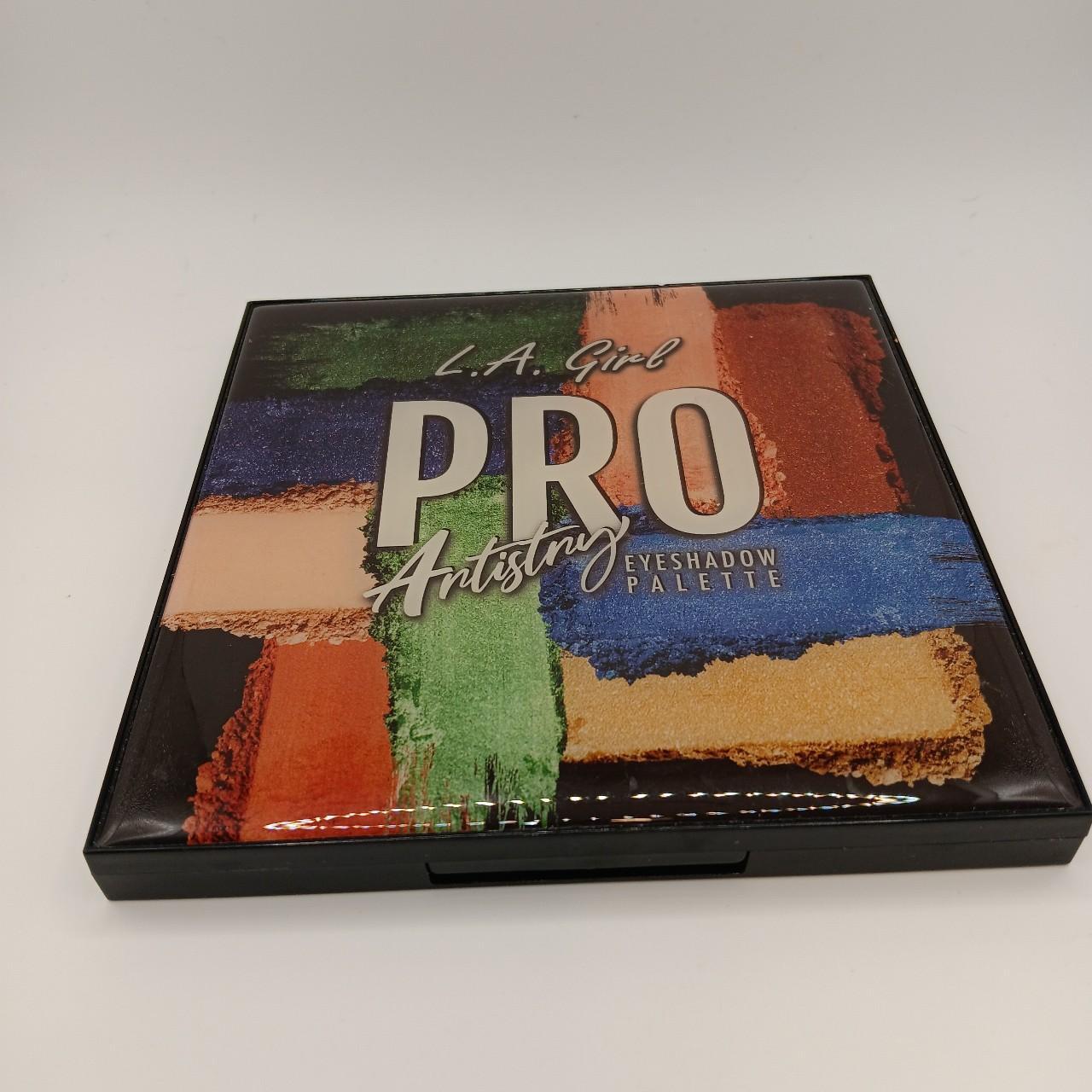 New L.A. Girl Pro Artistry Eye Shadow Palette - Depop