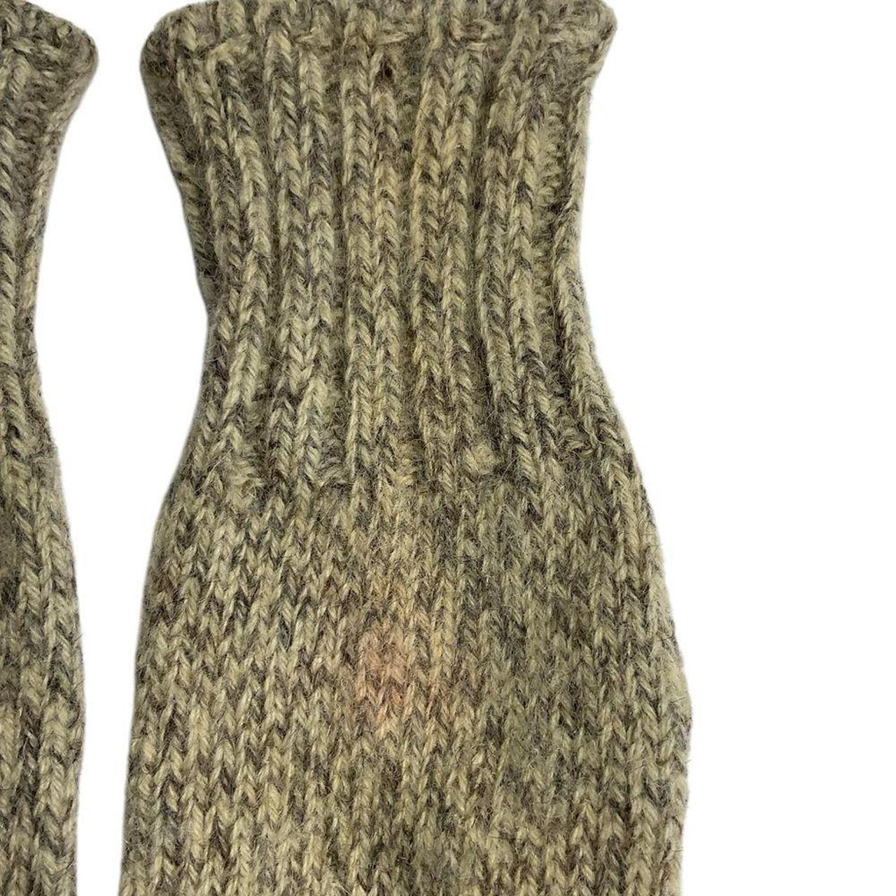 Ragg Wool Mittens 100% Ragg Wool Can be worn... - Depop