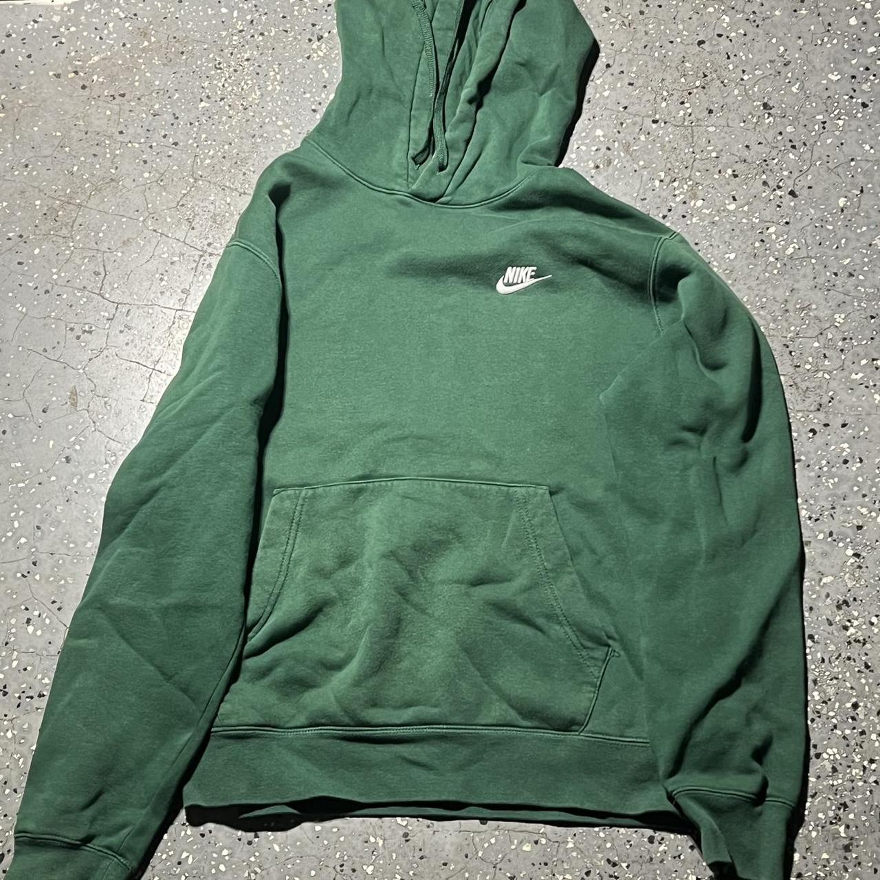 Green Nike hoodie Adult medium - Depop