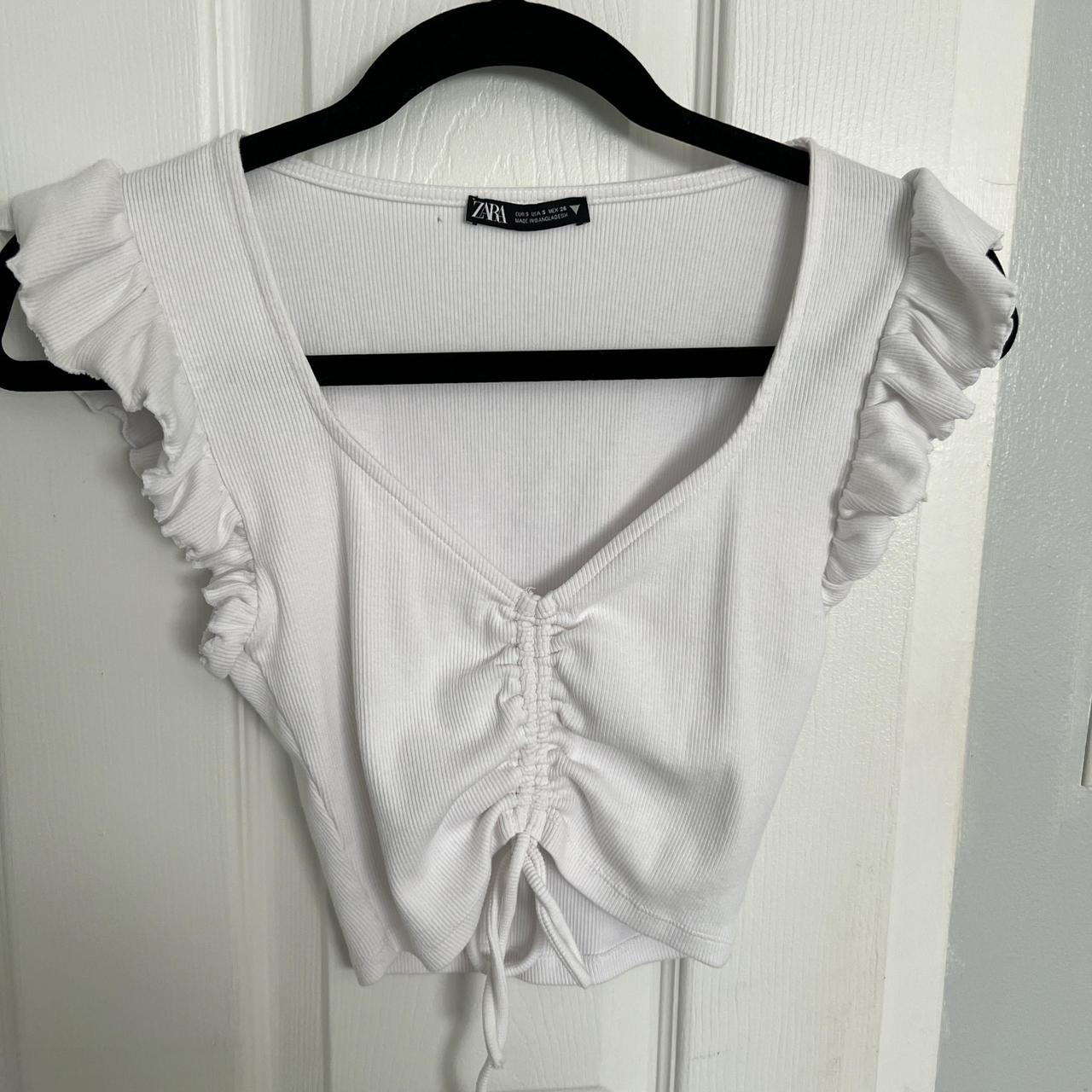 zara white ruffle sleeve crop top #ruffle #croptop - Depop