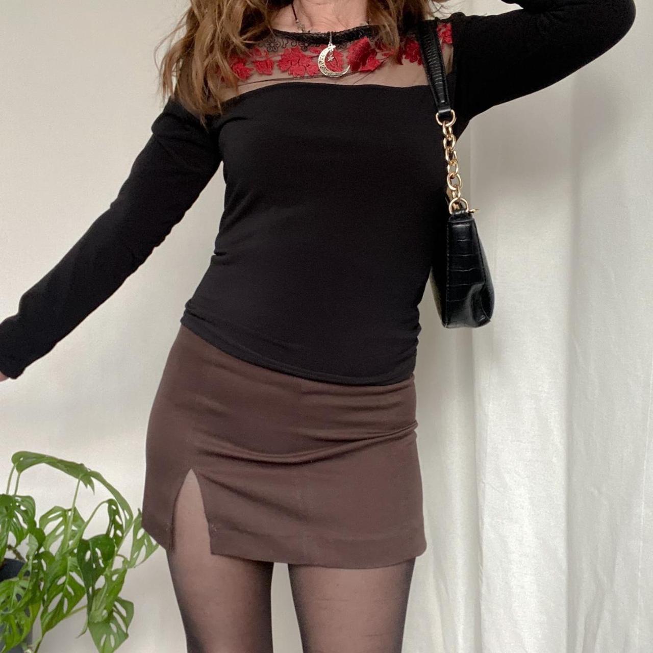 Women's Black and Red Top | Depop