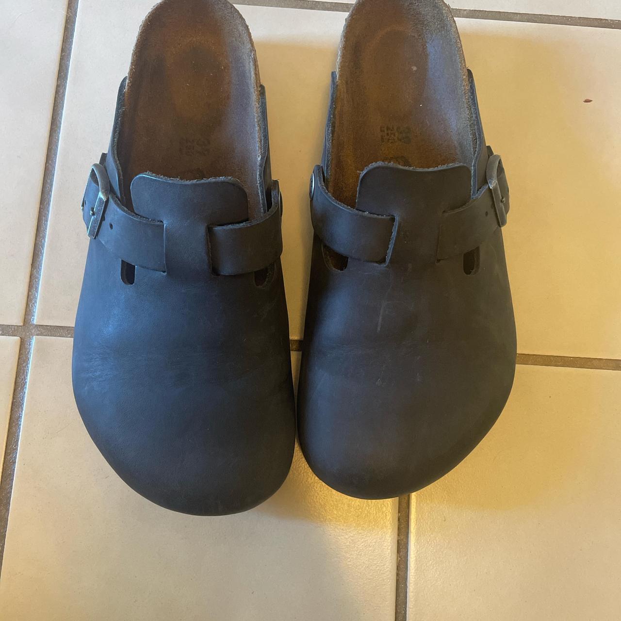 Birkenstock Boston Clogs Black leather with regular... - Depop