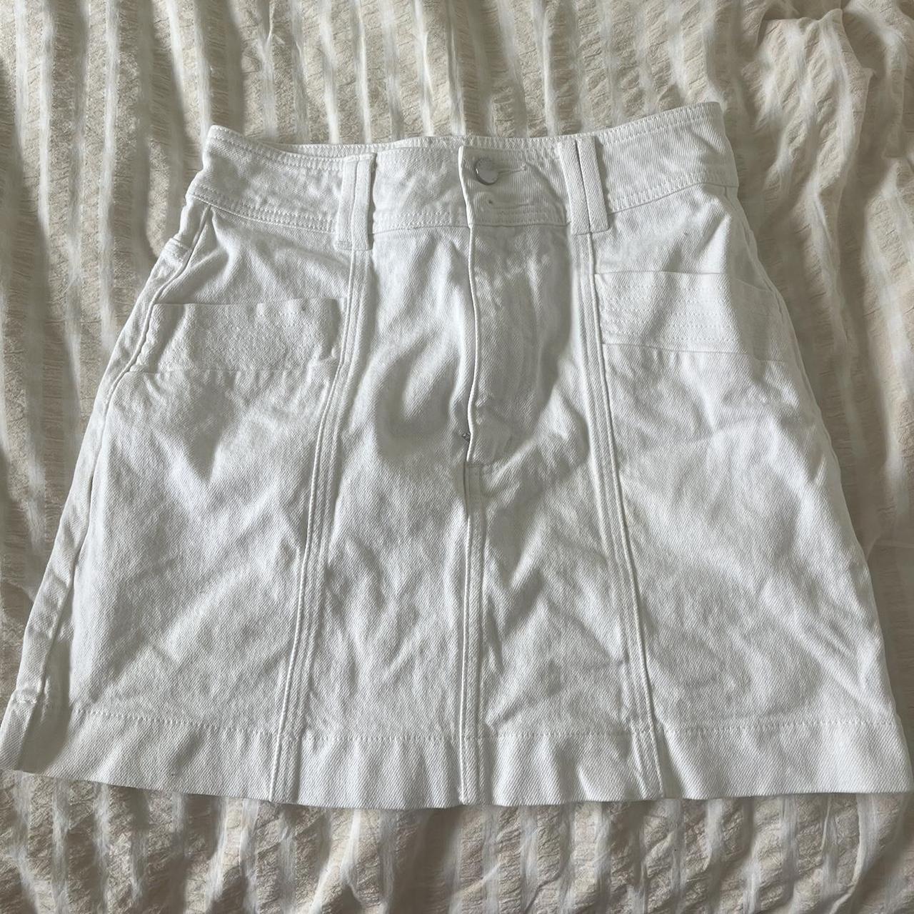 WITCHERY WHITE DENIM SKIRT🤍 size AU 8 Detailing of... - Depop