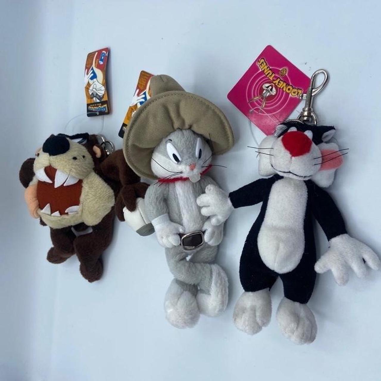 LOONEY TUNES Keychains TASMANIAN DEVIL, BUGS BUNNY &... - Depop