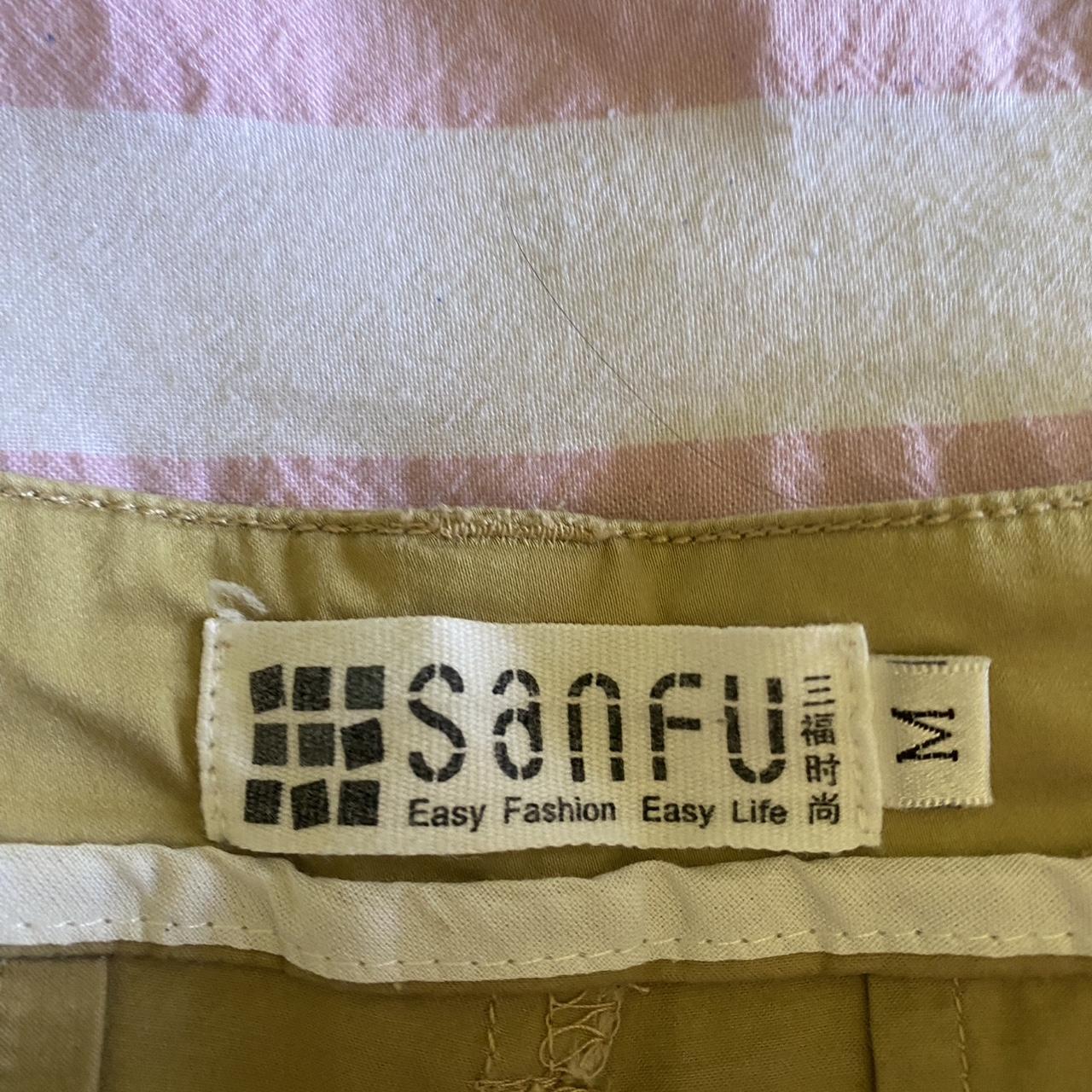 y2k/2000s beige lace trim & polka dot accent... | Depop