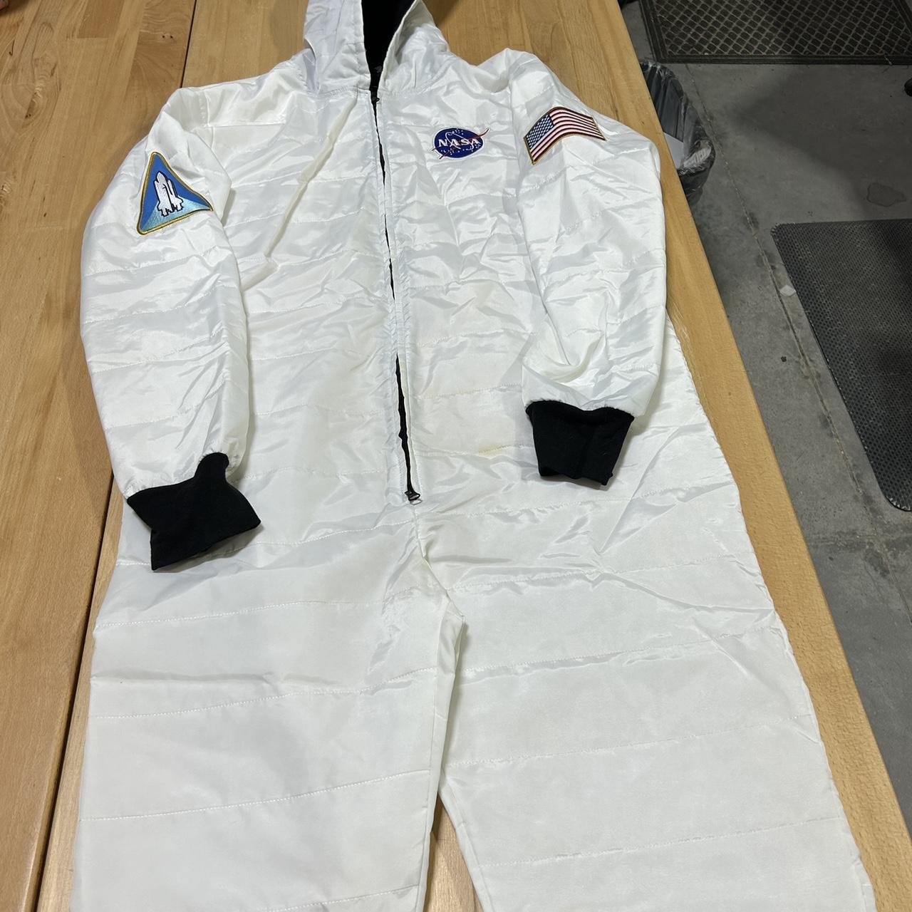 NASA white and blue astronaut jumpsuit Ignore-C5 - Depop
