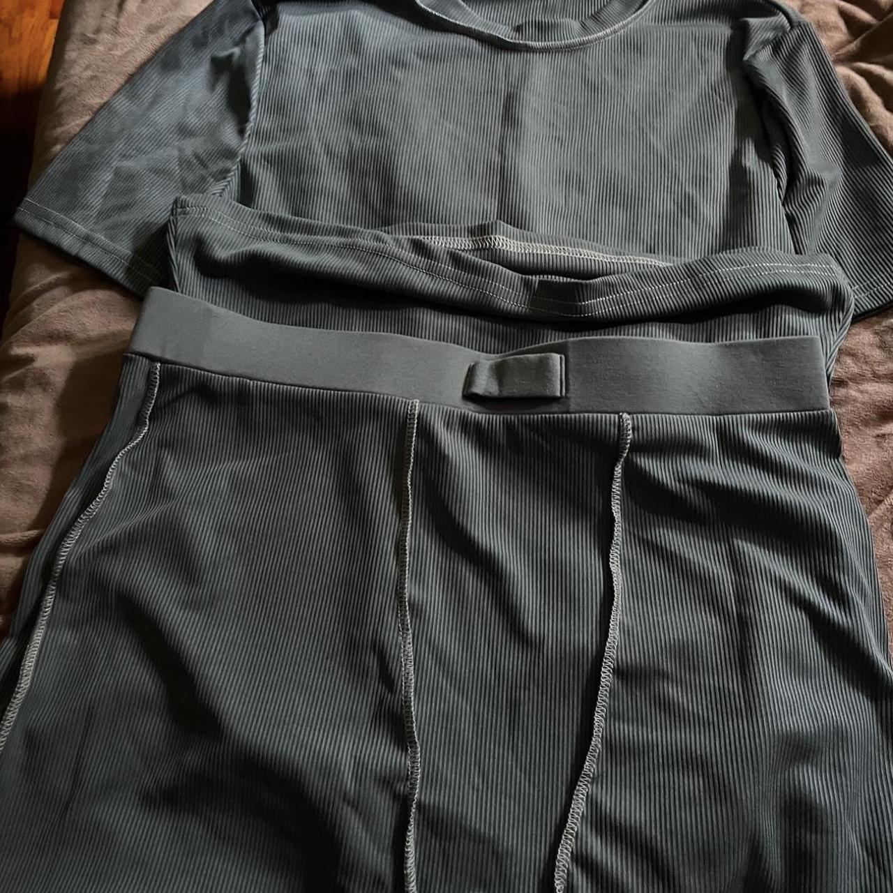 Grey SKIMS set - shorts and top #workout - Depop