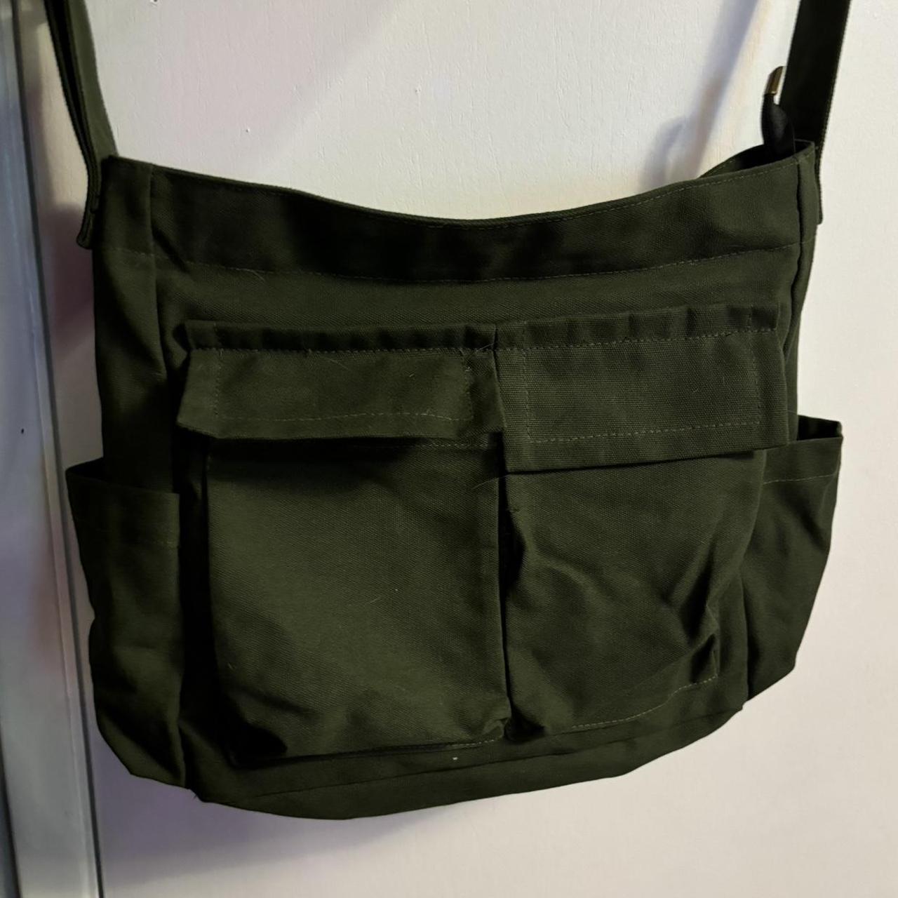 green messenger bag - Depop
