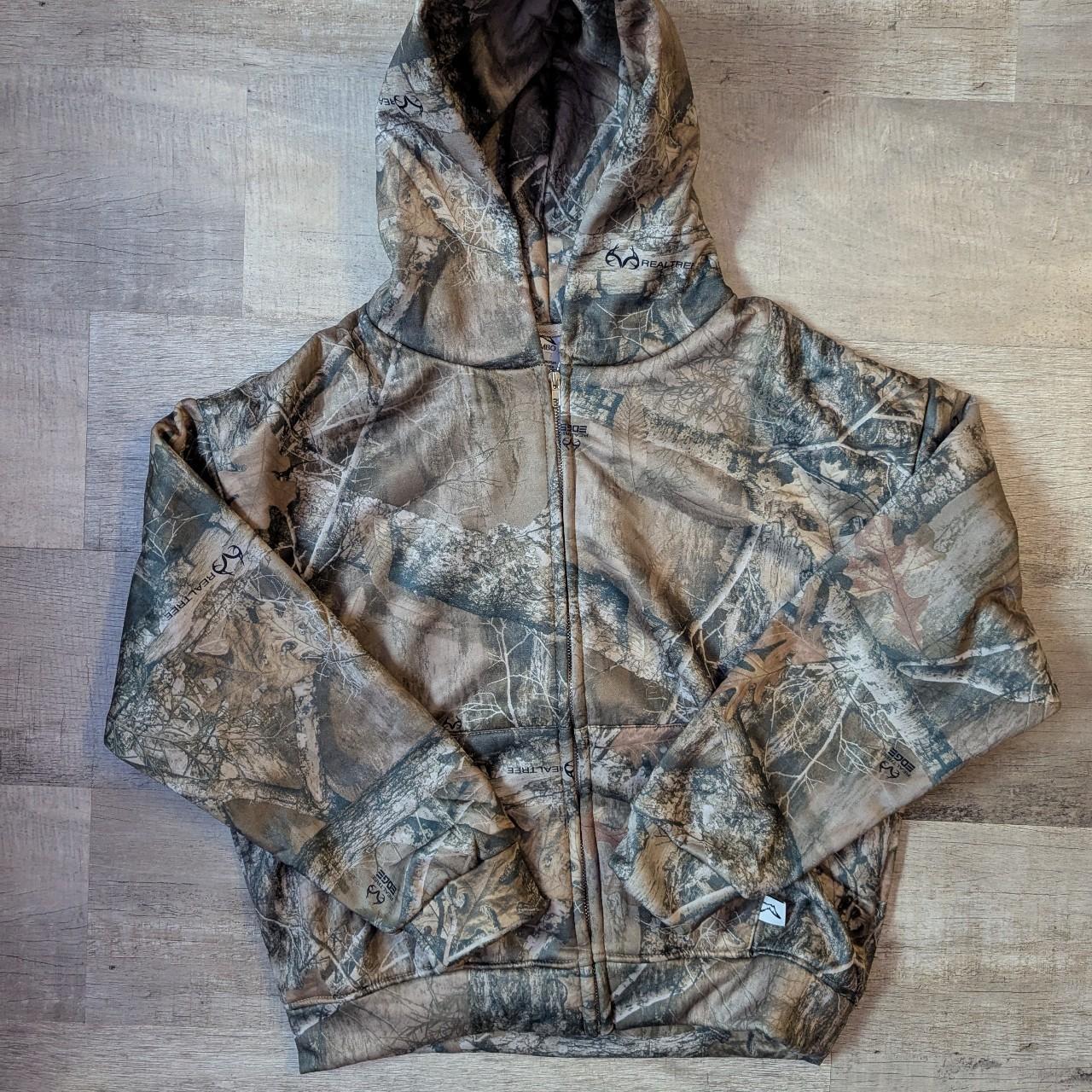 Real Tree Akimbo Camo Zip-Up Hoodie‼️ Size: (L) fits... | Depop