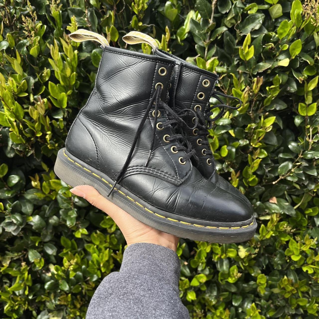 Vegan 1460 Felix lace up boots size 8 women’s Well... - Depop