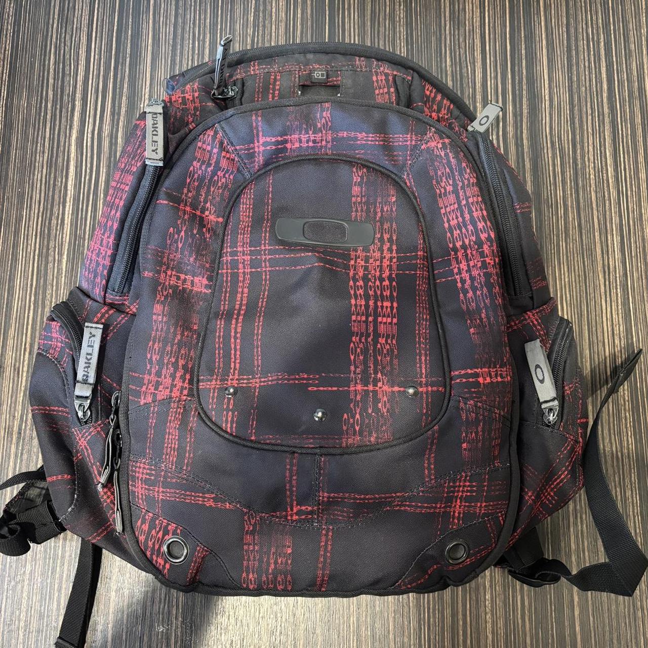 Vintage 2000s Oakley backpack, great backpack for... | Depop