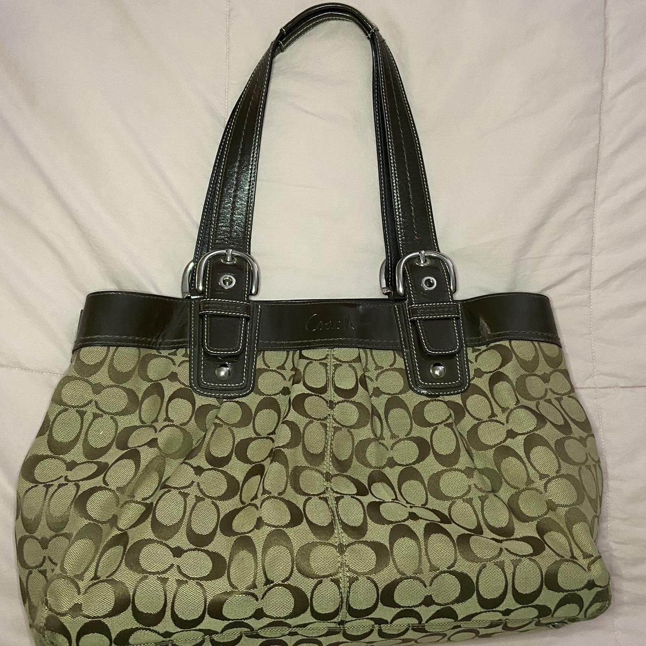 Super cute brown coach purse👜 Brown coach purse... - Depop