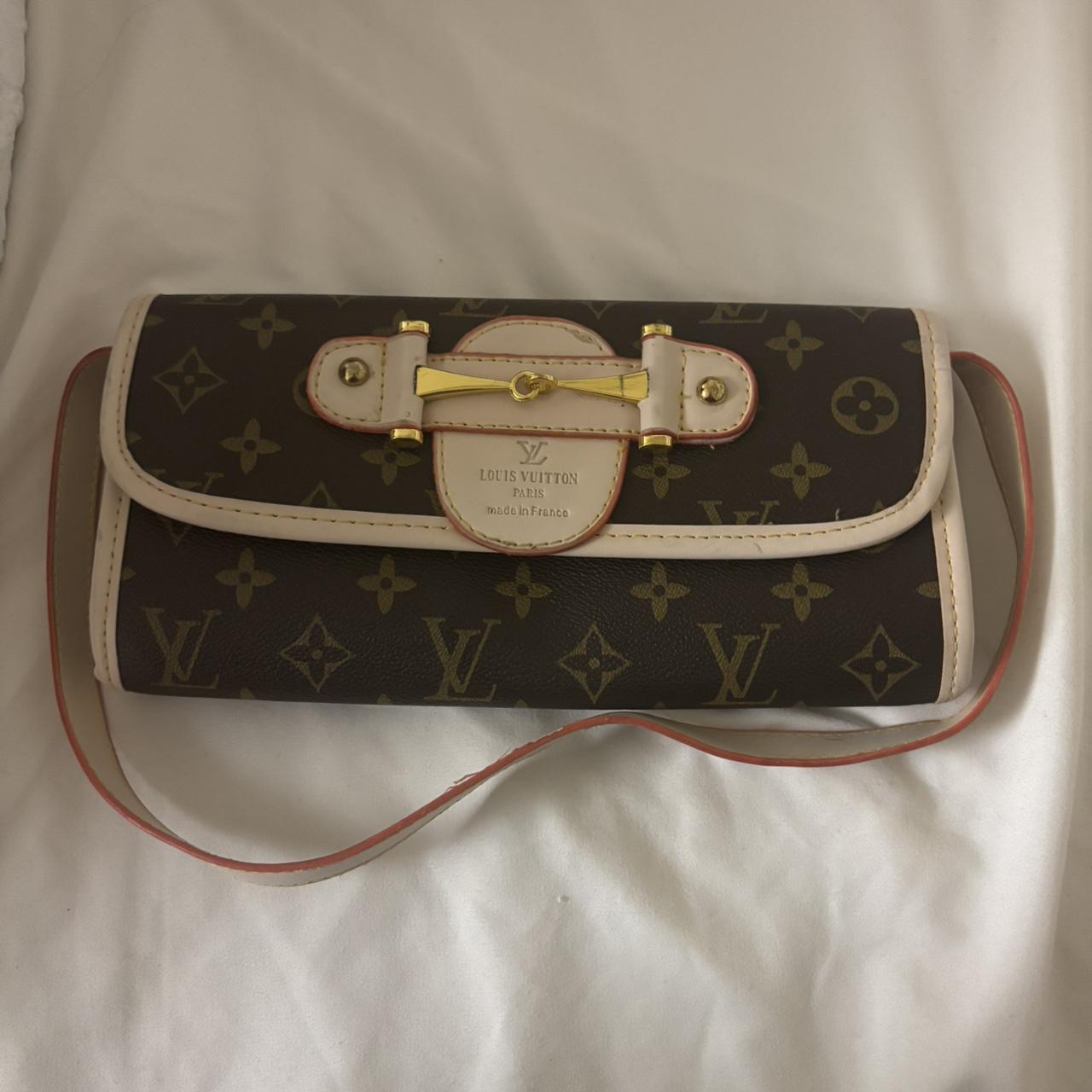 purse!! used once only - thrifted - Depop