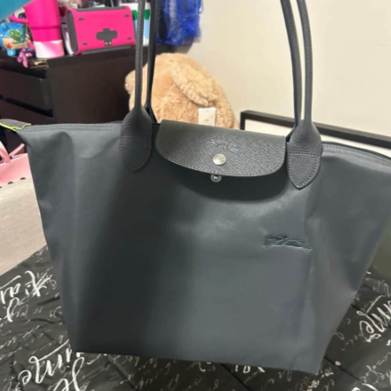 Longchamp tote bag no stains, no damage Accept offer - Depop