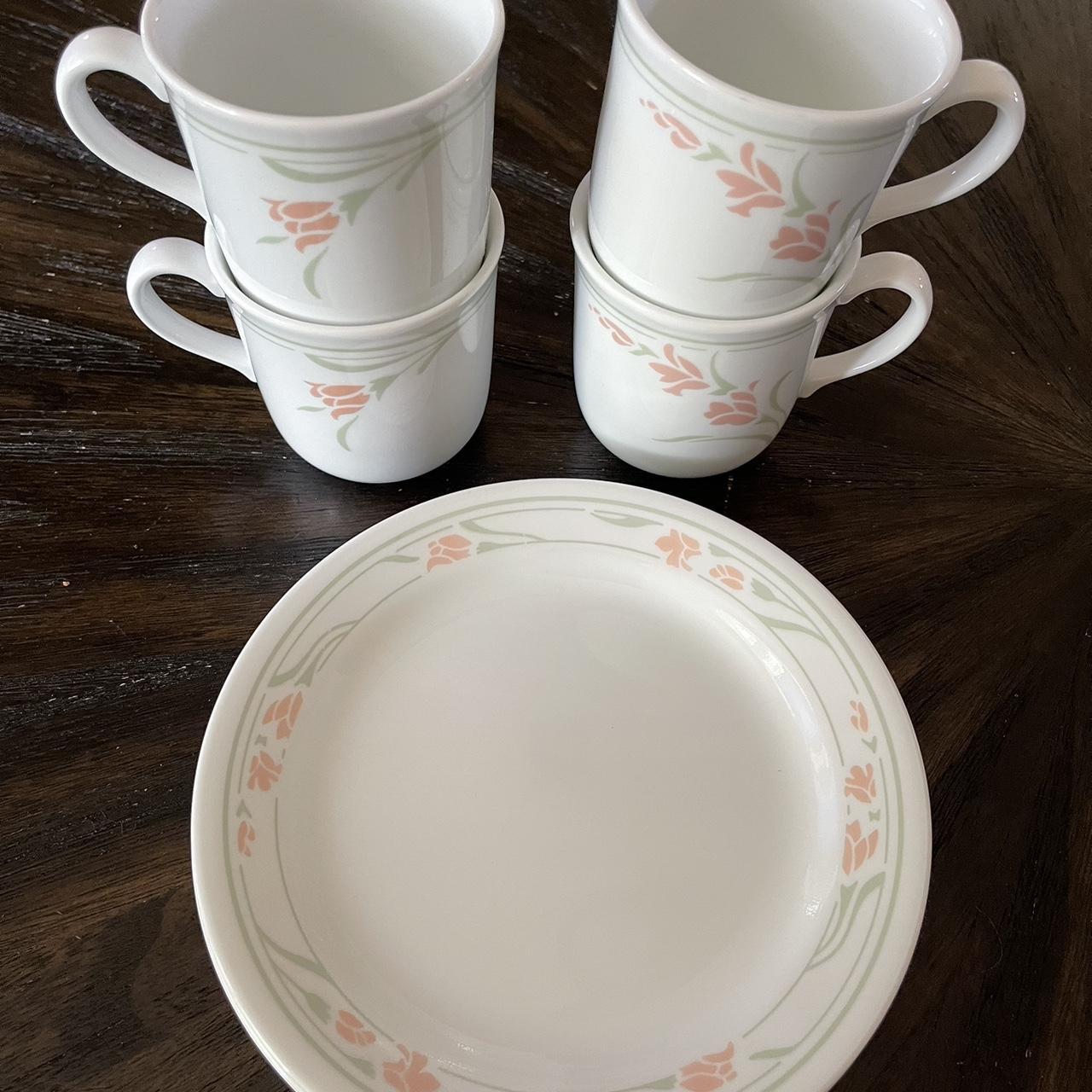 Set of 8 vintage Corning plate and cup set Perfect... | Depop