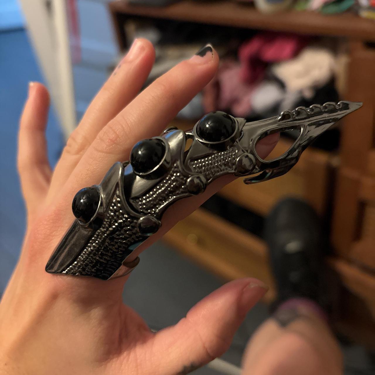 Black and silver witchy gothic vampire finger ring... - Depop