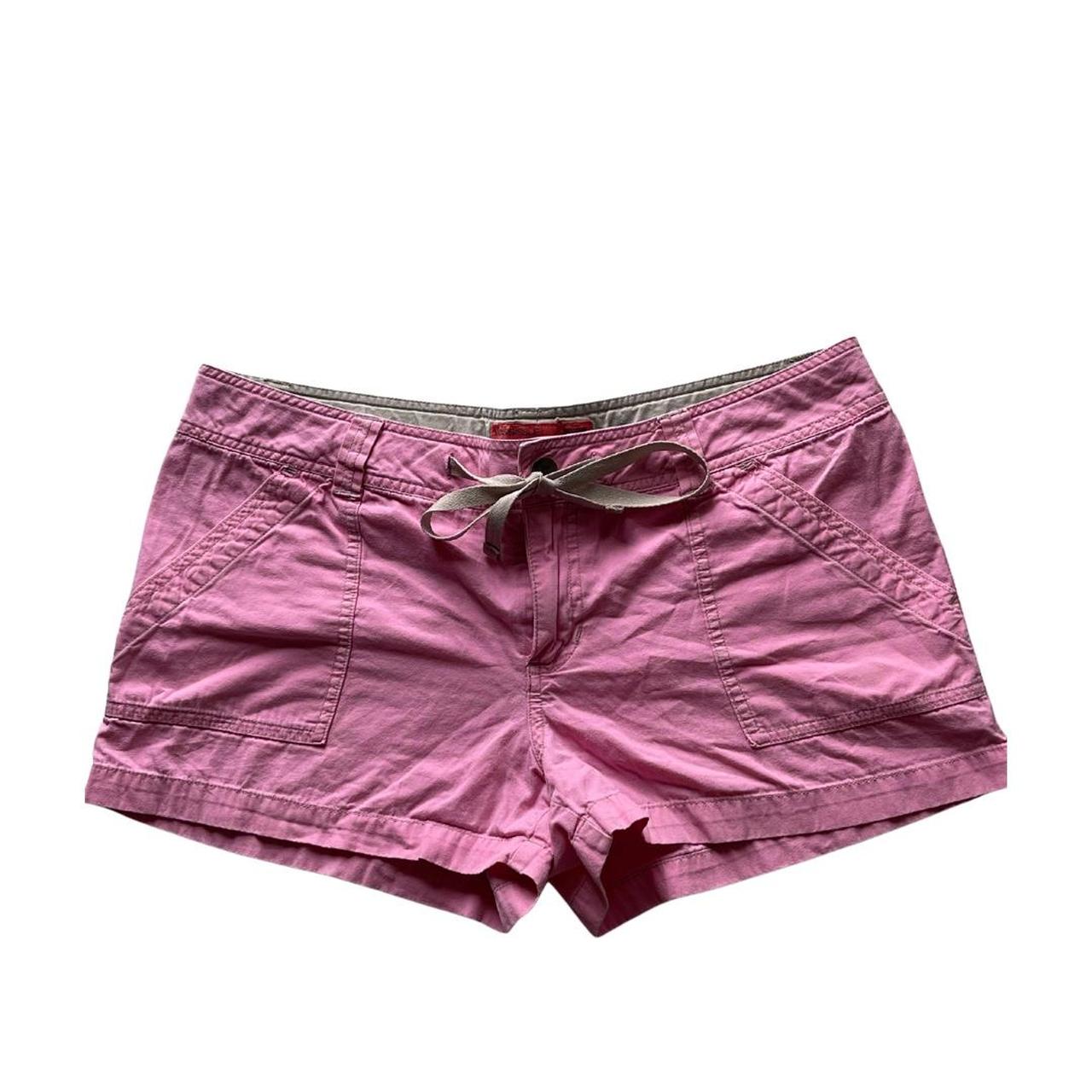 The perfect little pink beachy cargo shorts for... - Depop