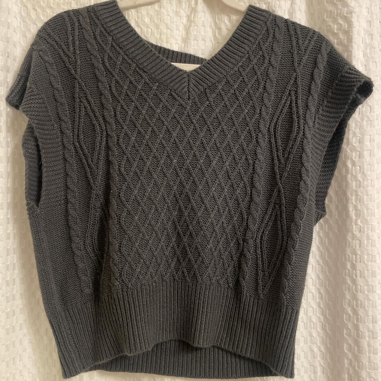 Cute dark grey sweater vest for fall #vest - Depop