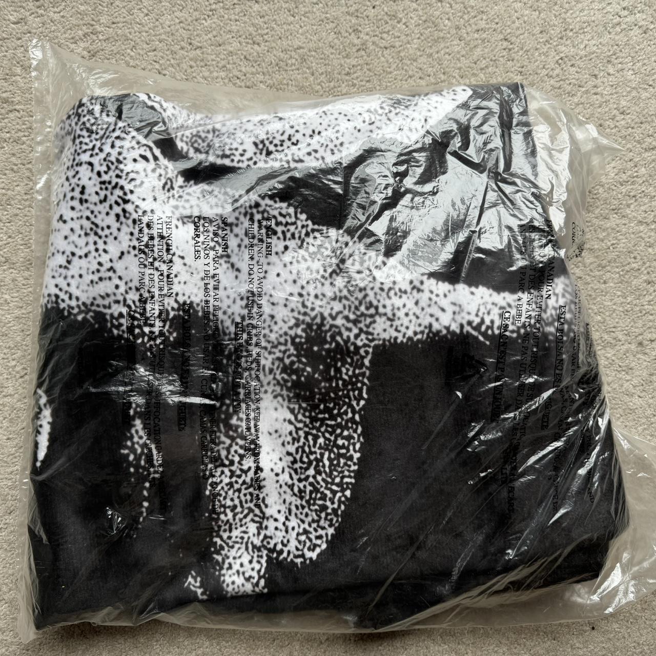 Playboy carti ‘middle finger’ blanket - brand new/... - Depop