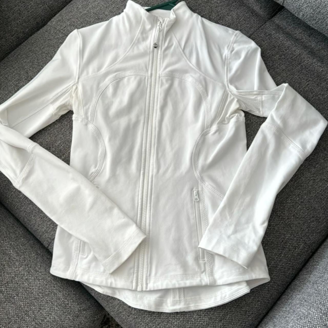 Lululemon white zip up jacket size 6 in great... - Depop