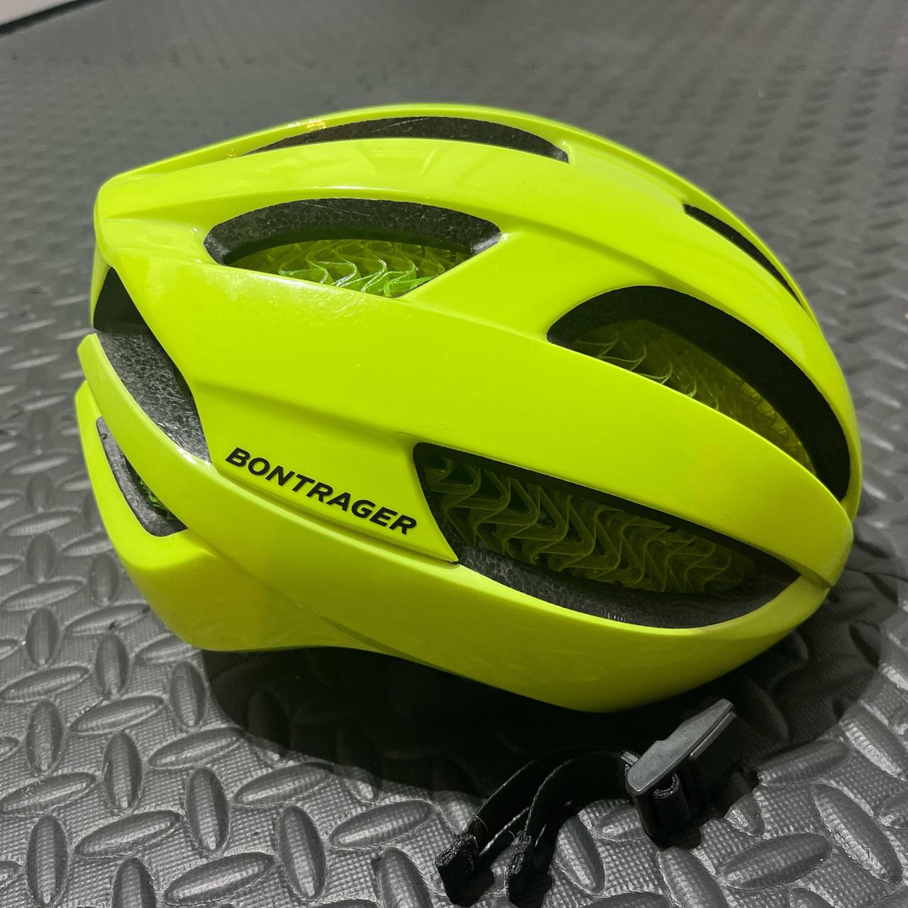 Bontrager Specter Hi-Vis Helmet with Wavecel... - Depop
