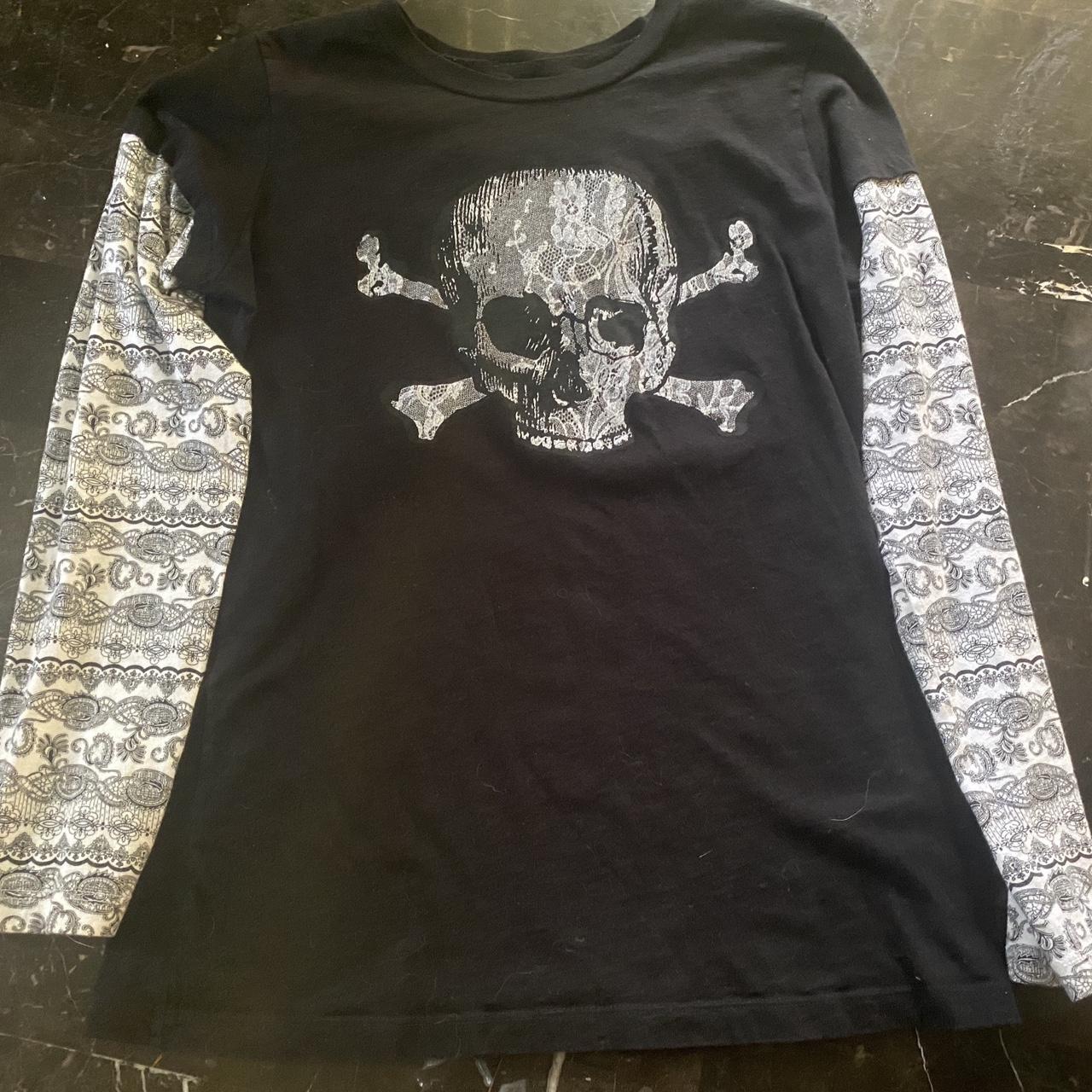 Black vintage skull long sleeve shirt #skull #vintage - Depop