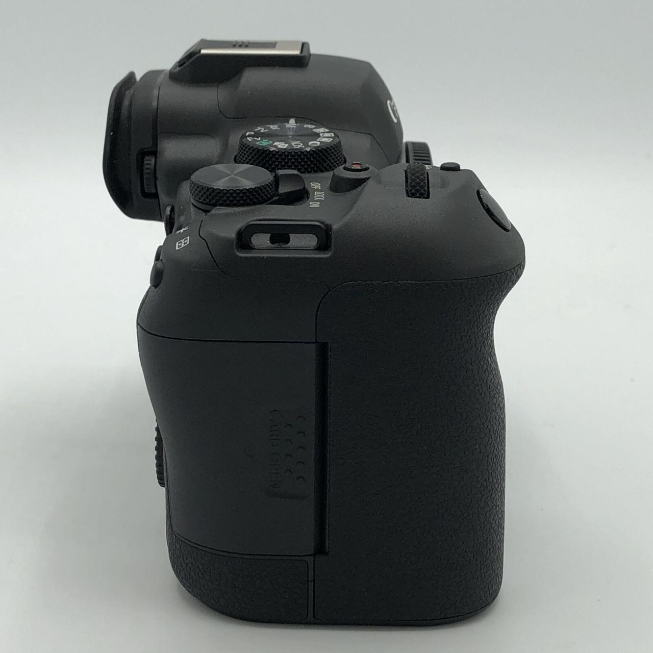 Canon EOS R6 Mark II Mirrorless Camera 24.2MP -... - Depop