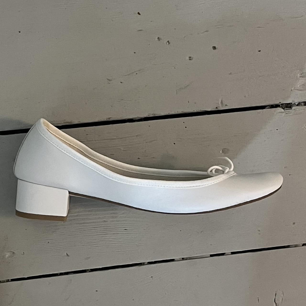 gorgeous white repetto camille ballerinas. only worn... - Depop