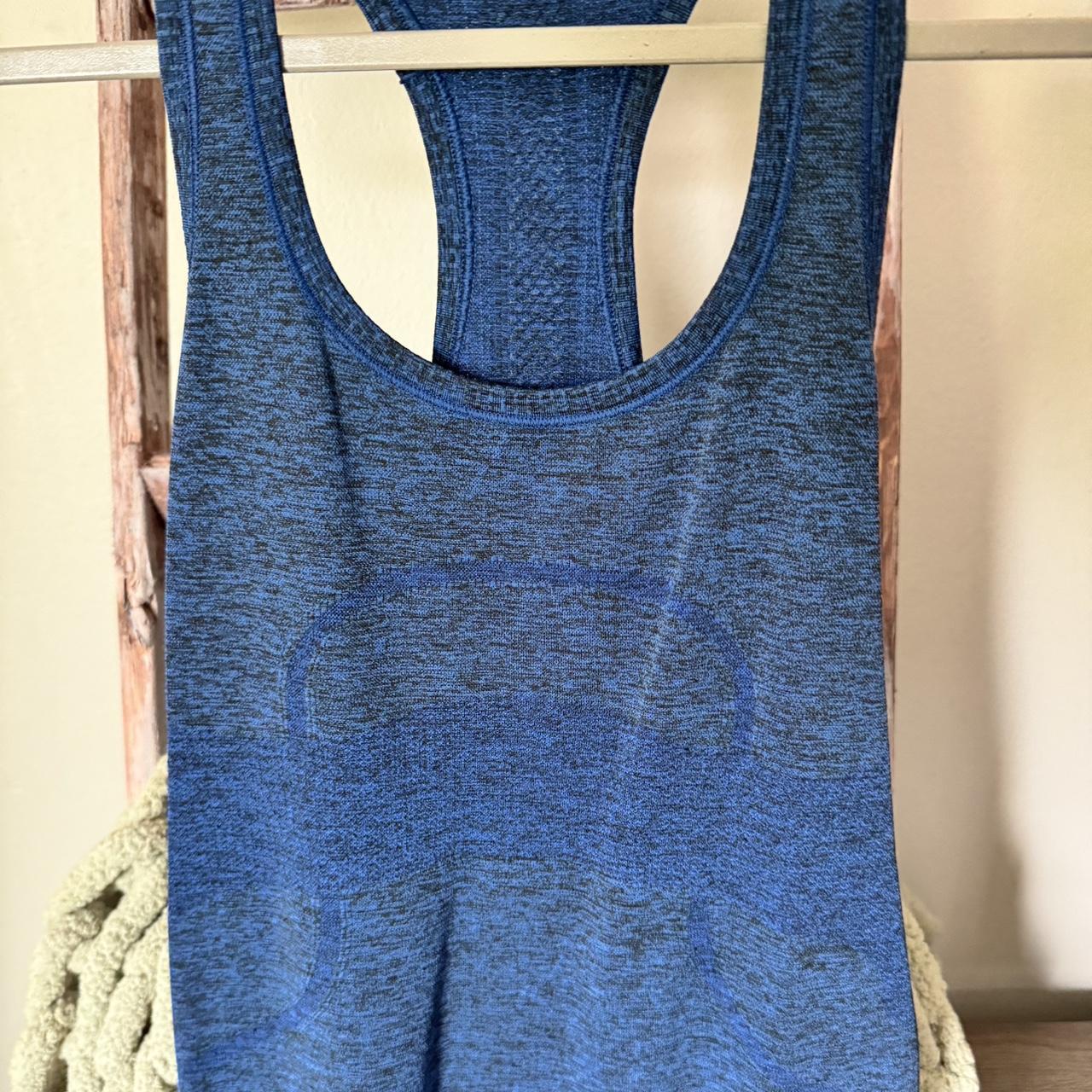 Lululemon racerback workout tank - Medium 6, Blue/Navy - Depop