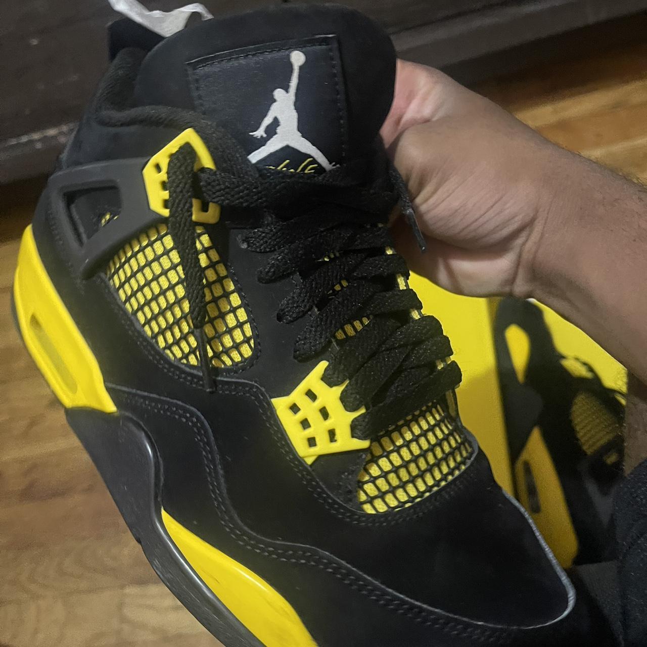 Jordan 4s Yellow thunders - Depop