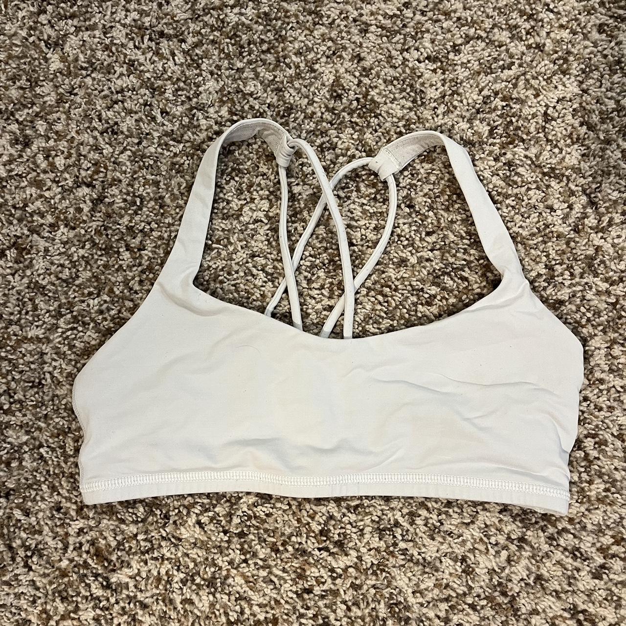 White lululemon bra size 4 in good condition small... - Depop