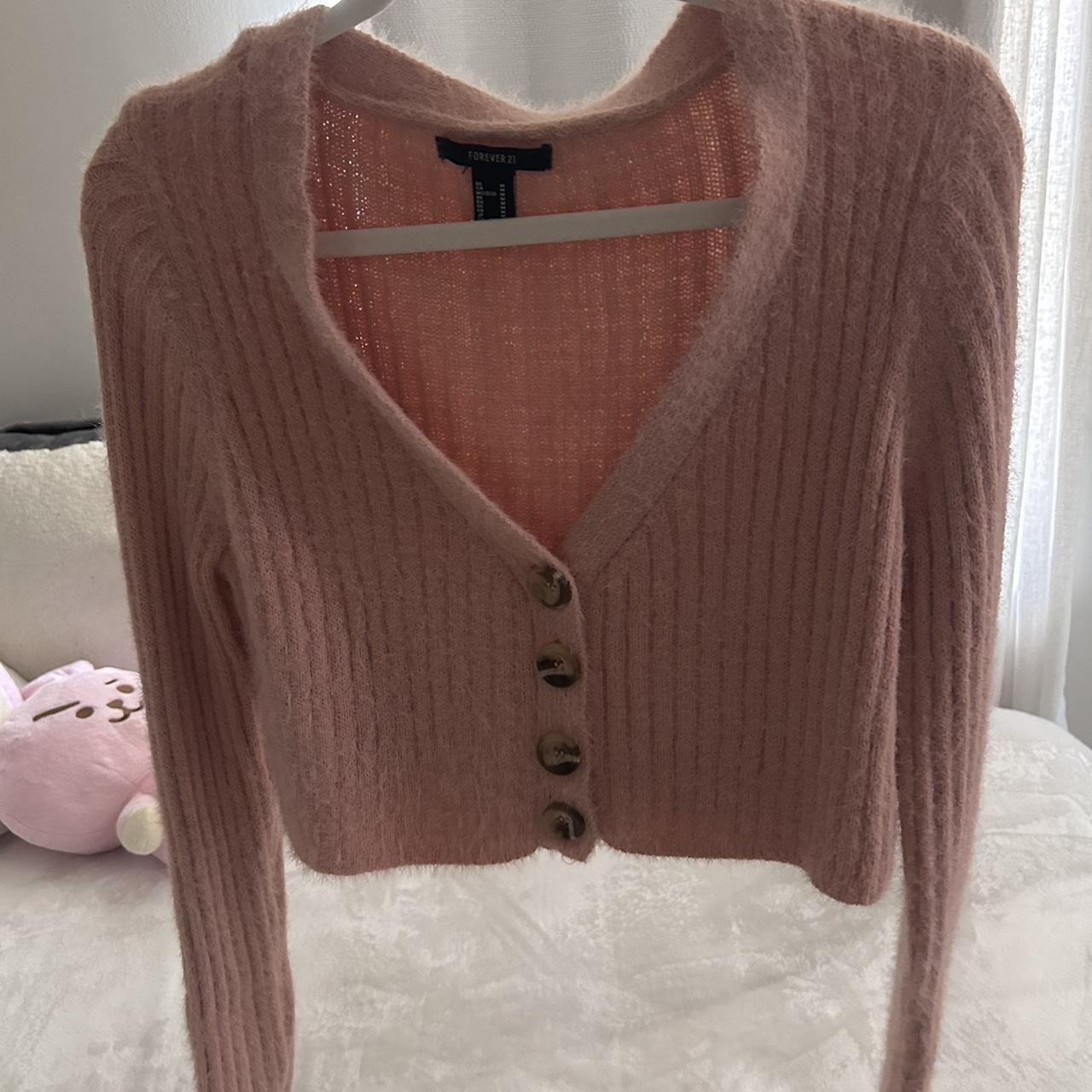 pink wool cropped sweater! size medium barely worn | Depop