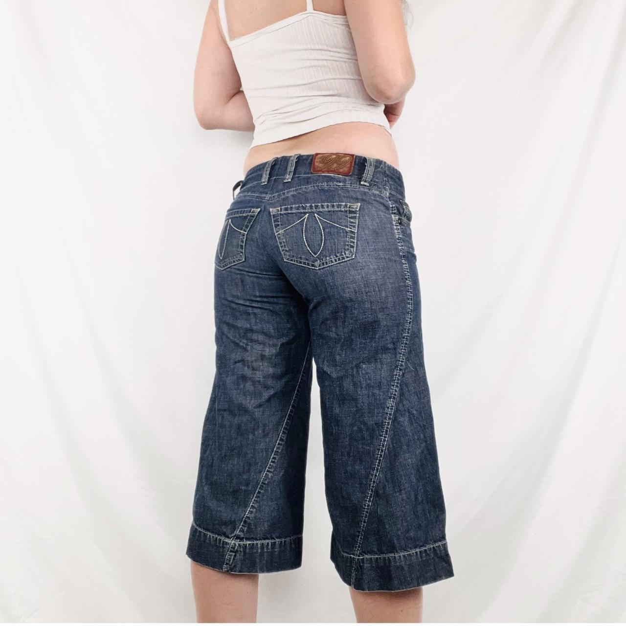 Y2K low rise denim capris/jorts So cute!! Wide... - Depop