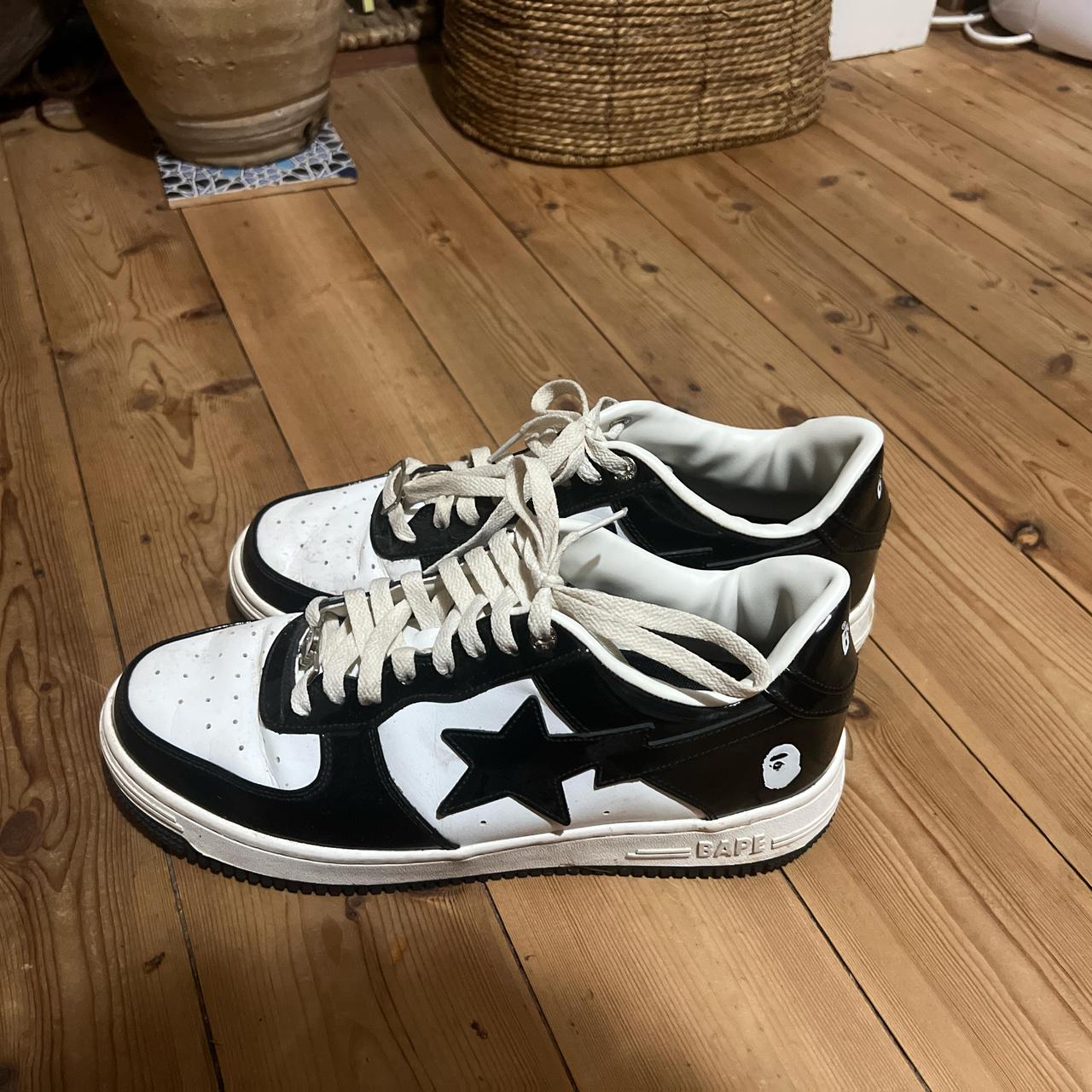 A Bathing Ape Bape Sta Low White and black shiny - Depop