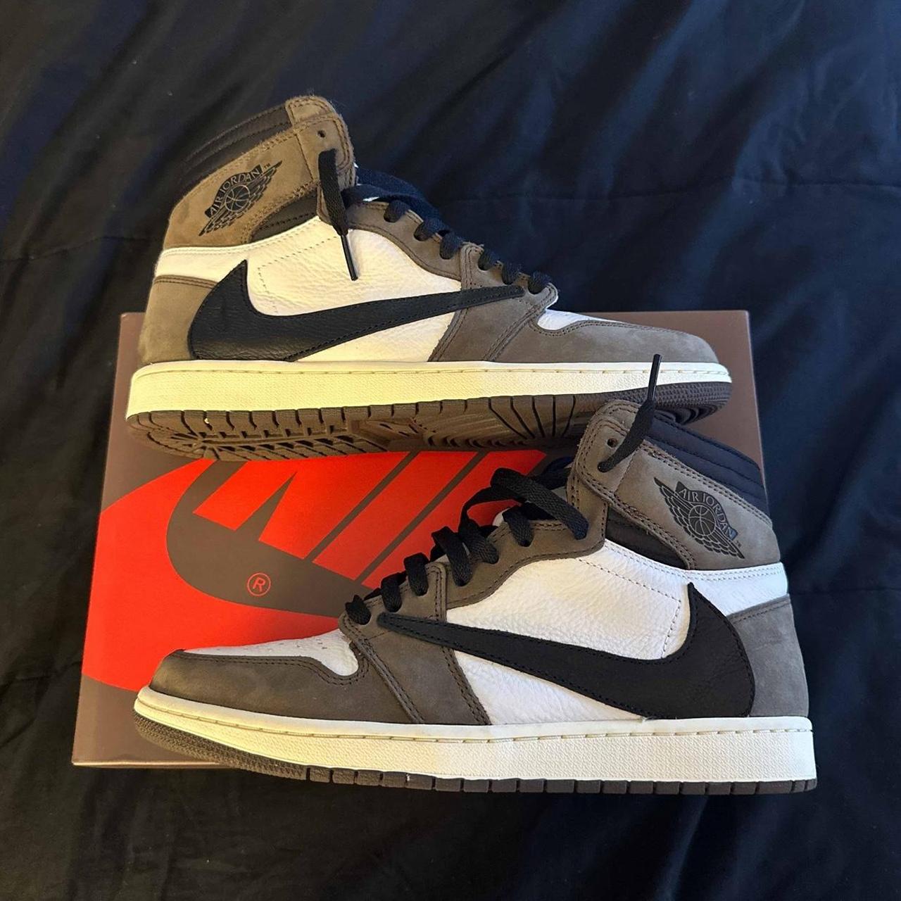 Travis Scott jordan 1 high (slightly used) | Depop
