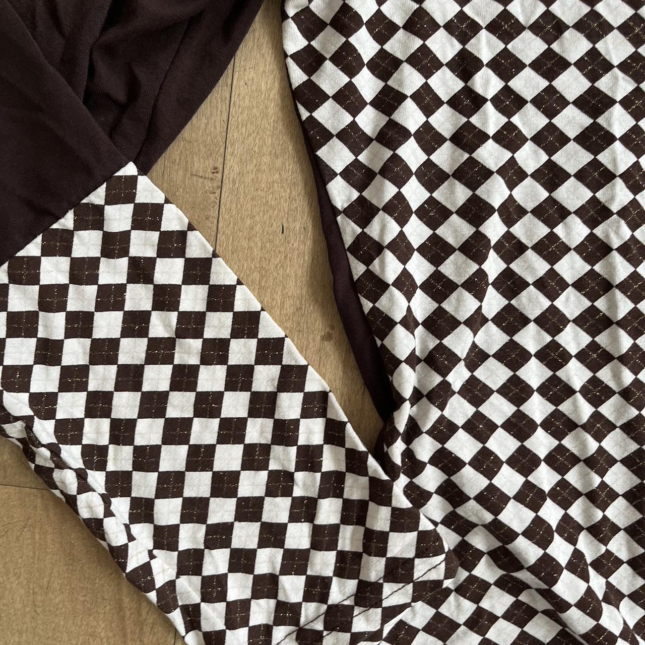 Coolest vintage 00’s houndstooth check top Can be... - Depop