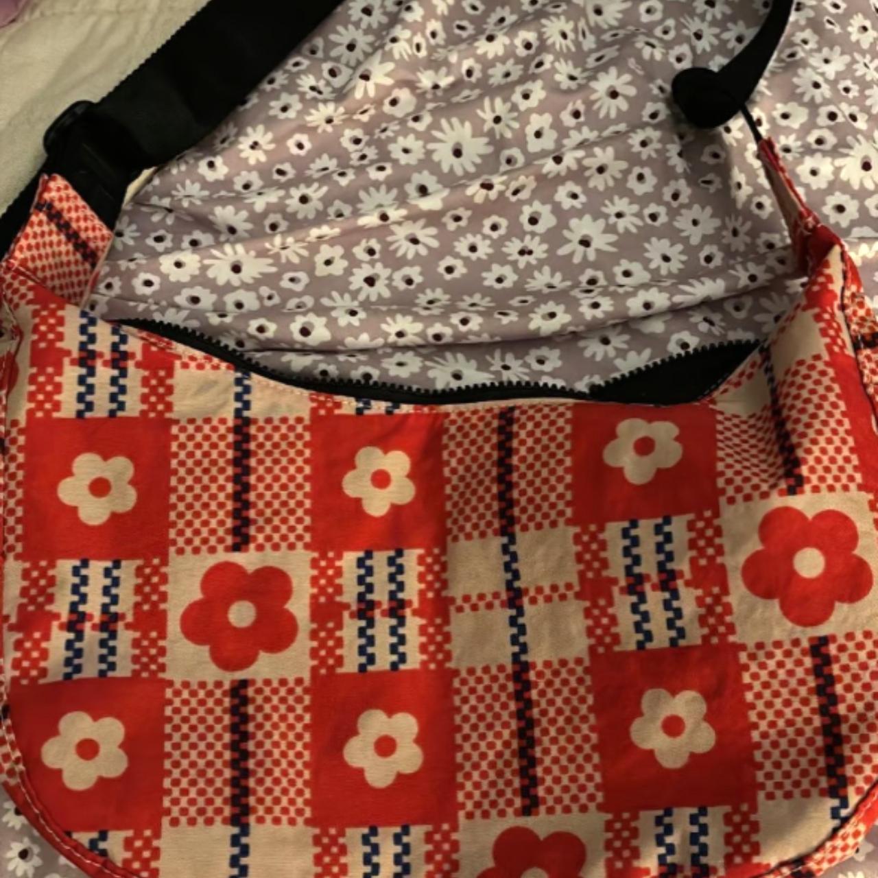 Baggu Crossbody Bags Sandy Liang Crescent Very cute... - Depop