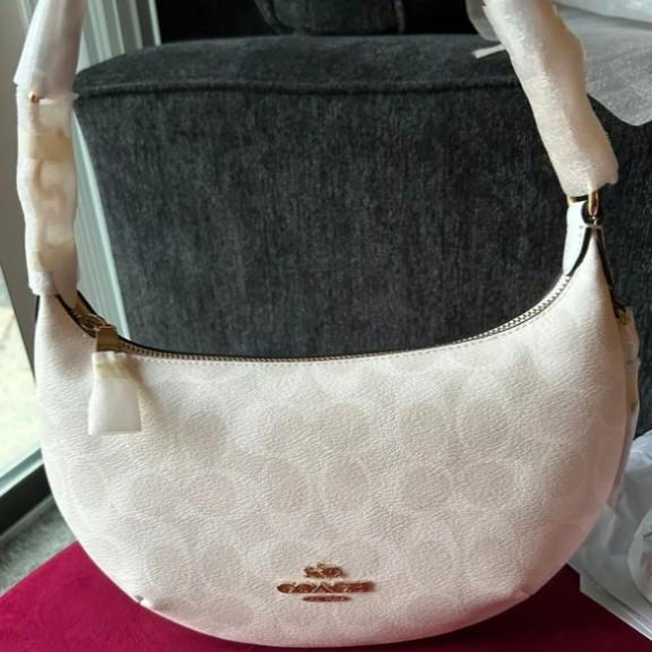 Coach Payton Hobo Bag - Depop