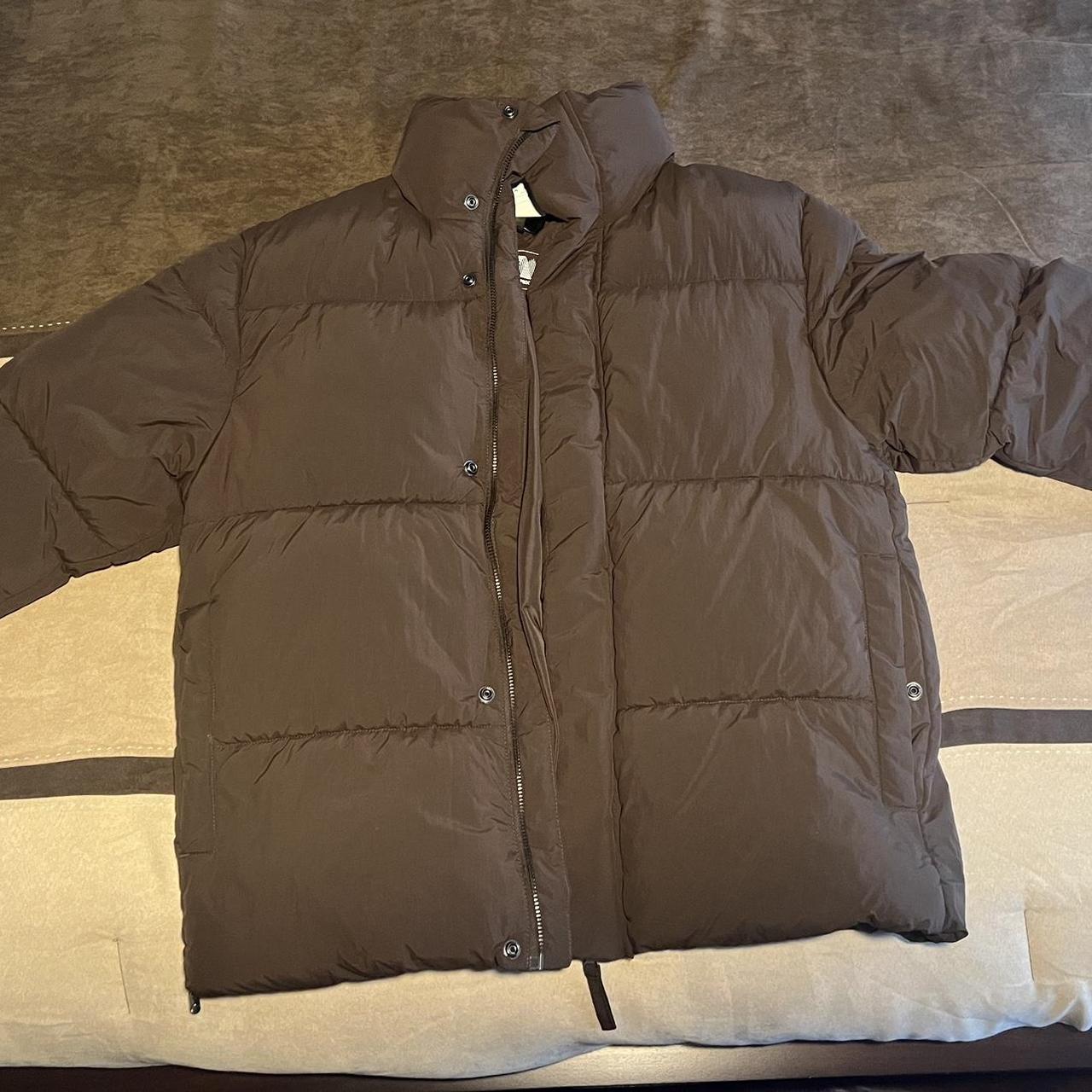 H&M Brown Puffer Jacket Size M but runs... - Depop