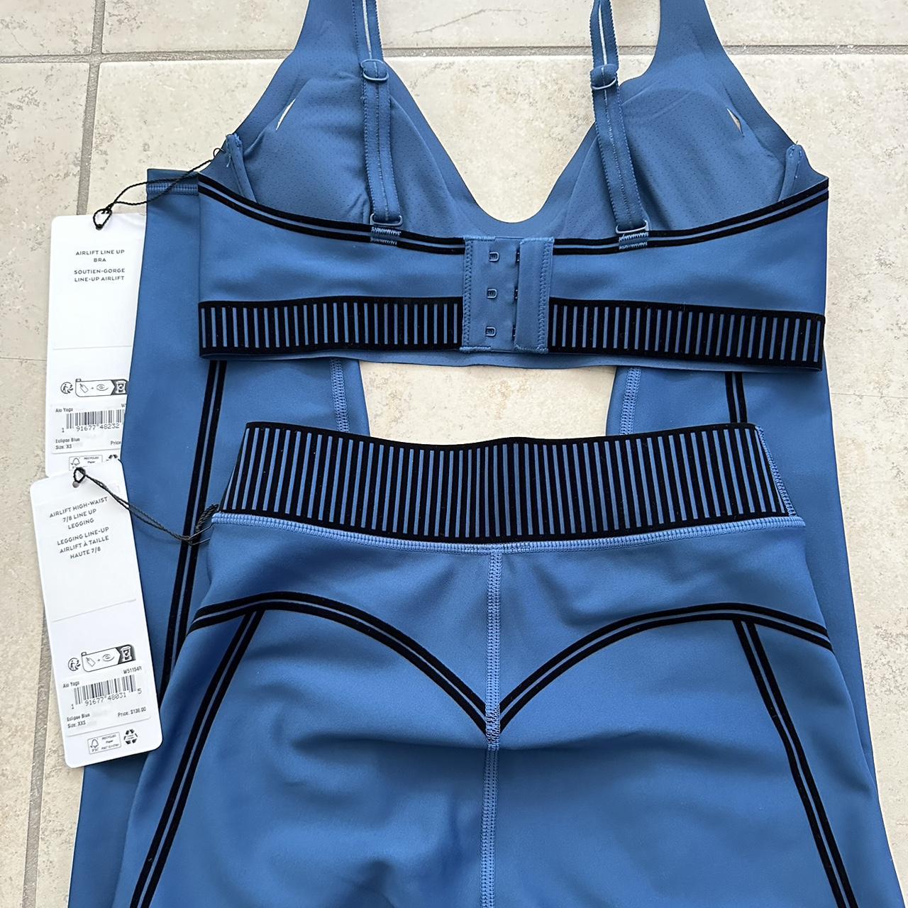 Alo Yoga line up set in Eclipse Blue Both in size... - Depop