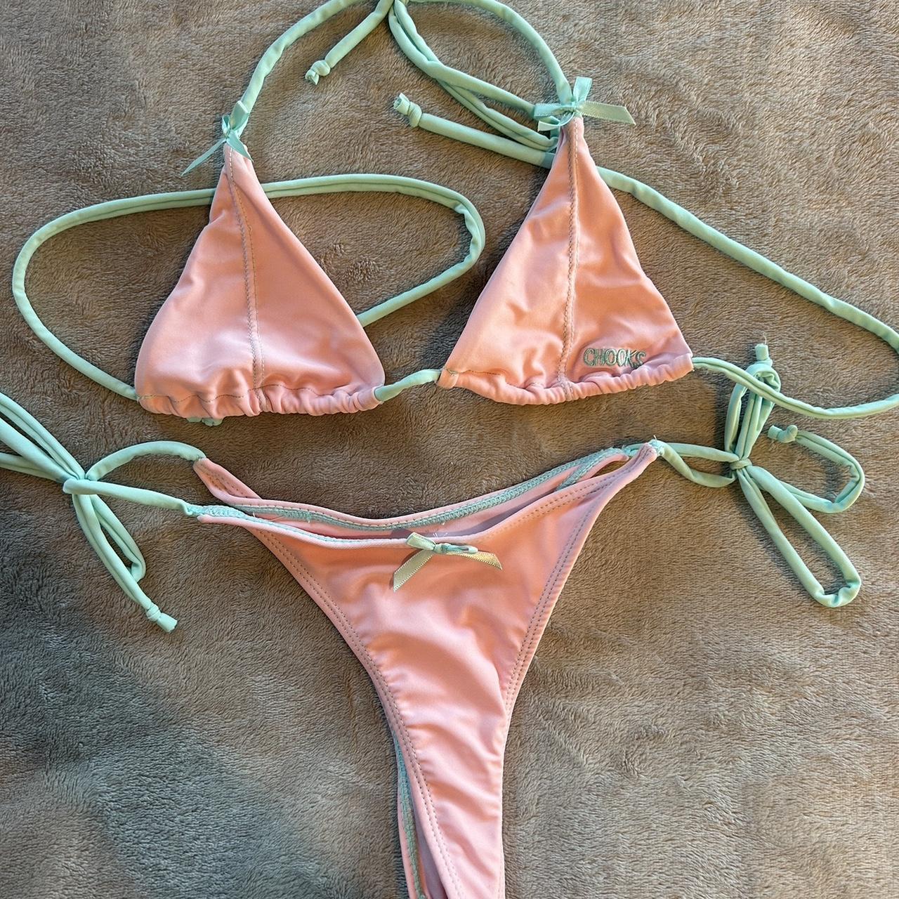 Small boutine la chooks set Never been worn Selling... | Depop