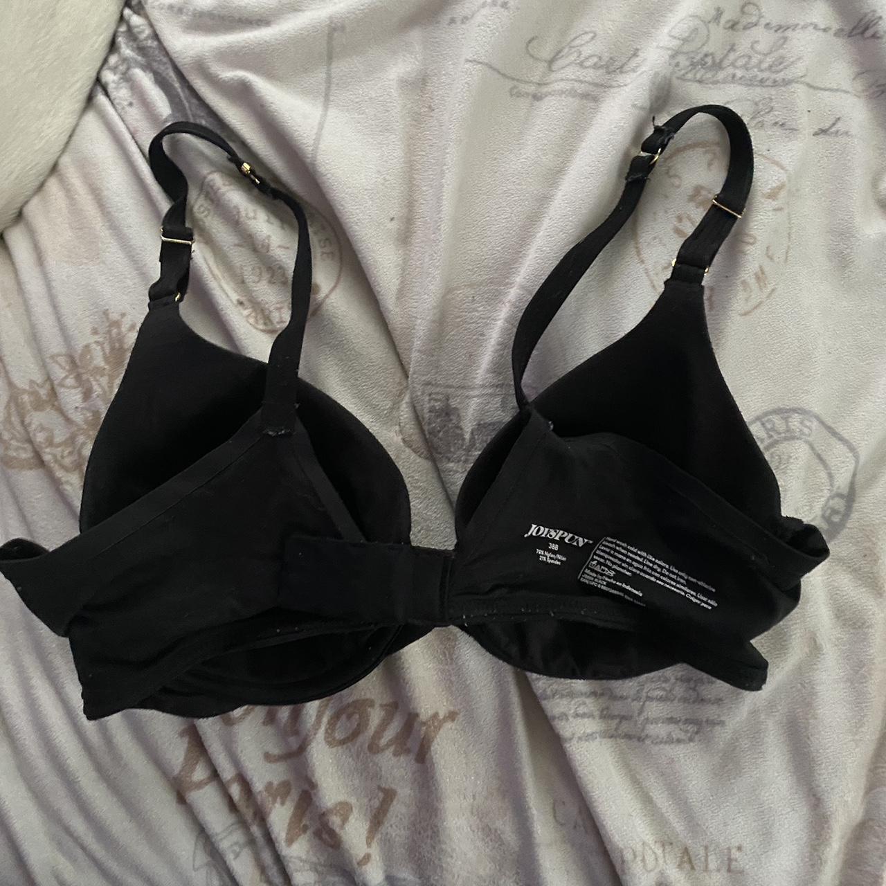 Black bra with underwire - Depop