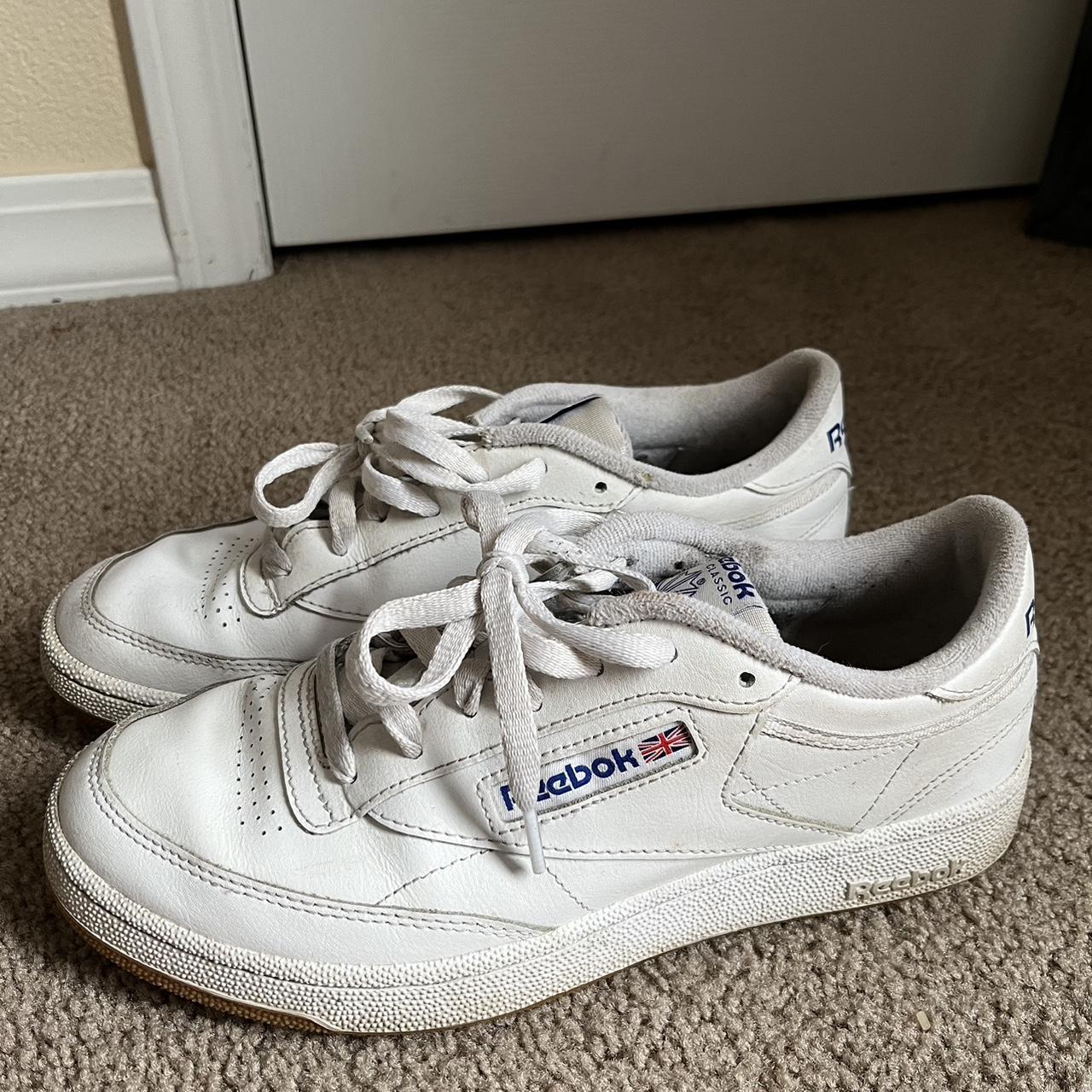 Men’s size 9 Reebok classics, really good condition - Depop